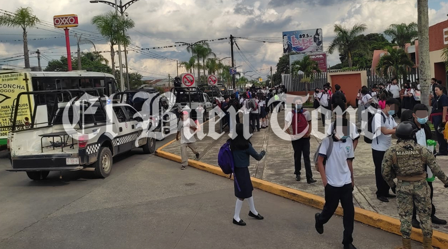 Amenaza de bomba en la ESBAO causa movilización - El Buen Tono Amenaza de bomba en la ESBAO causa movilización - El Buen Tono